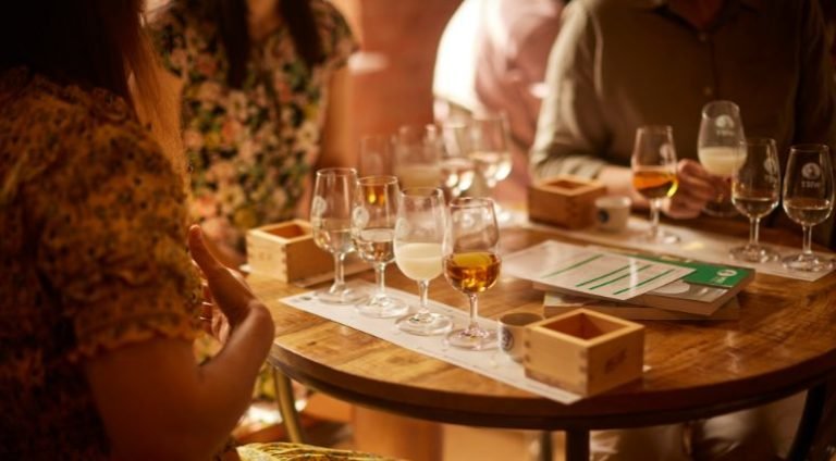 WSET Level 3 Guide: Master Advanced Wine Knowledge & Tasting